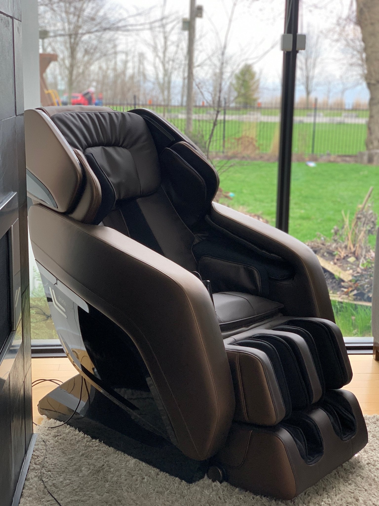 Massage chair delivery